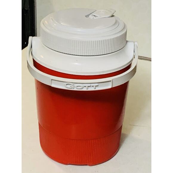 Rubbermaid | Other | Vintage Gott Water Cooler Jug 52 With Spout Handle ...